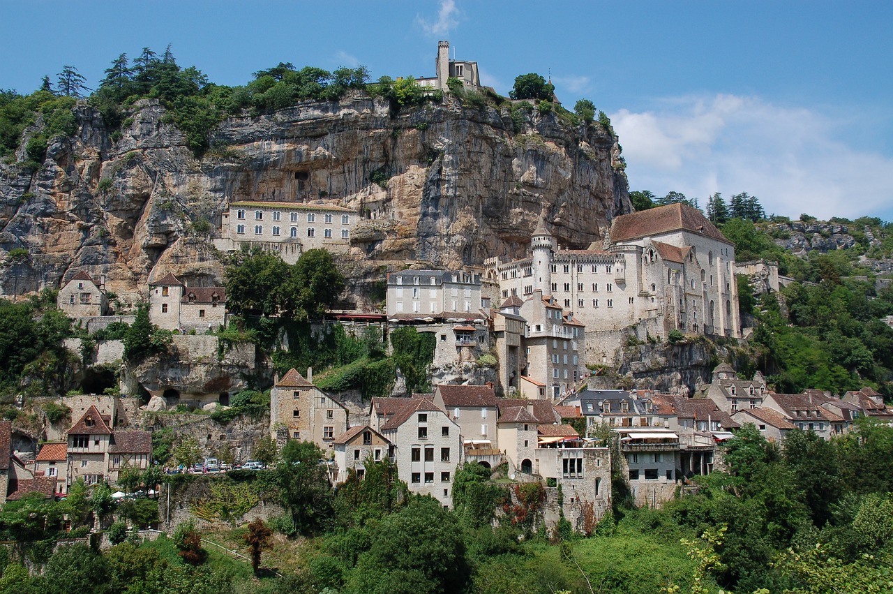 Rocamadour : la mythique épée Durandal du chevalier Roland a été volée ...